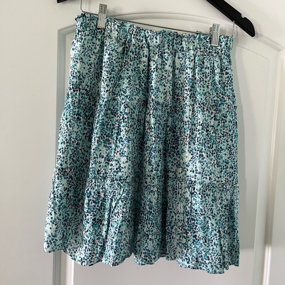 LOFT | Skirts | Loft Flowy Mini Skirts | Poshmark